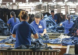 Visit To Xintang Jean City Wholesale Market-The Largest Jean Wholesale ...